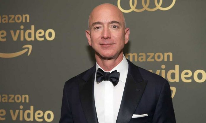 A livraria online que se tornou líder mundial: Conheça a Amazon